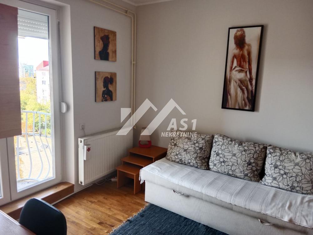 Banović Strahinje prelep stan ID#6968
300 €