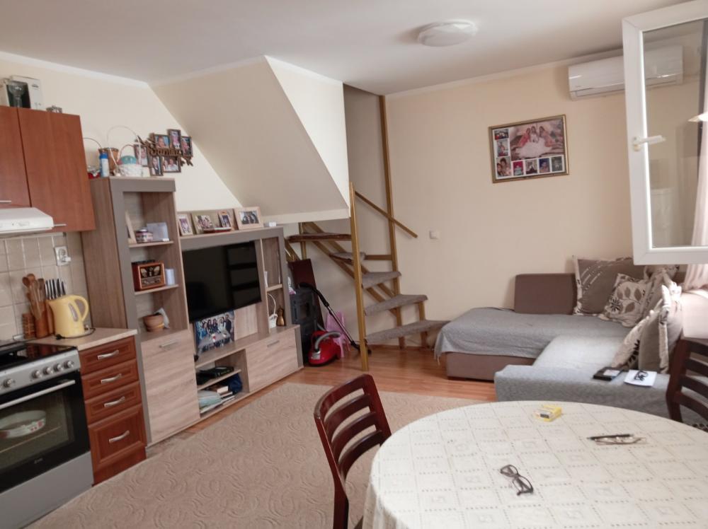 Zvezdara,Slavujev Venac,62m2 ID#1725
117.000 €