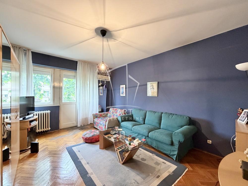 Stan u samom centru grada ID#15289
345.000 €