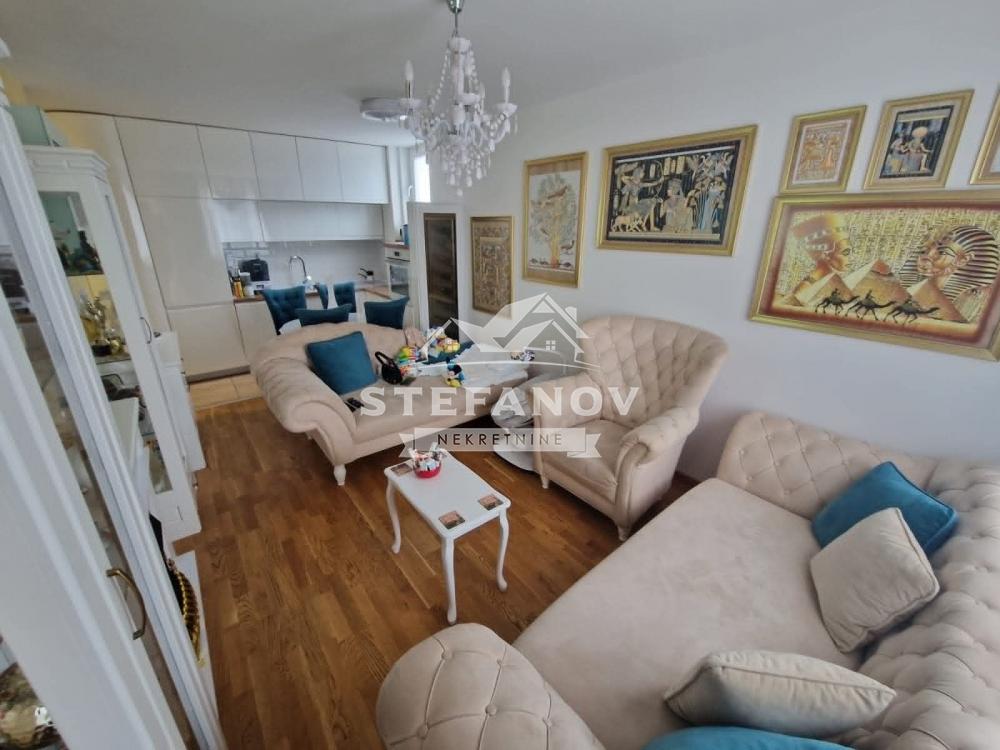 Namešten dvoiposoban stan u Novom Sadu ID#2010
177.980 €