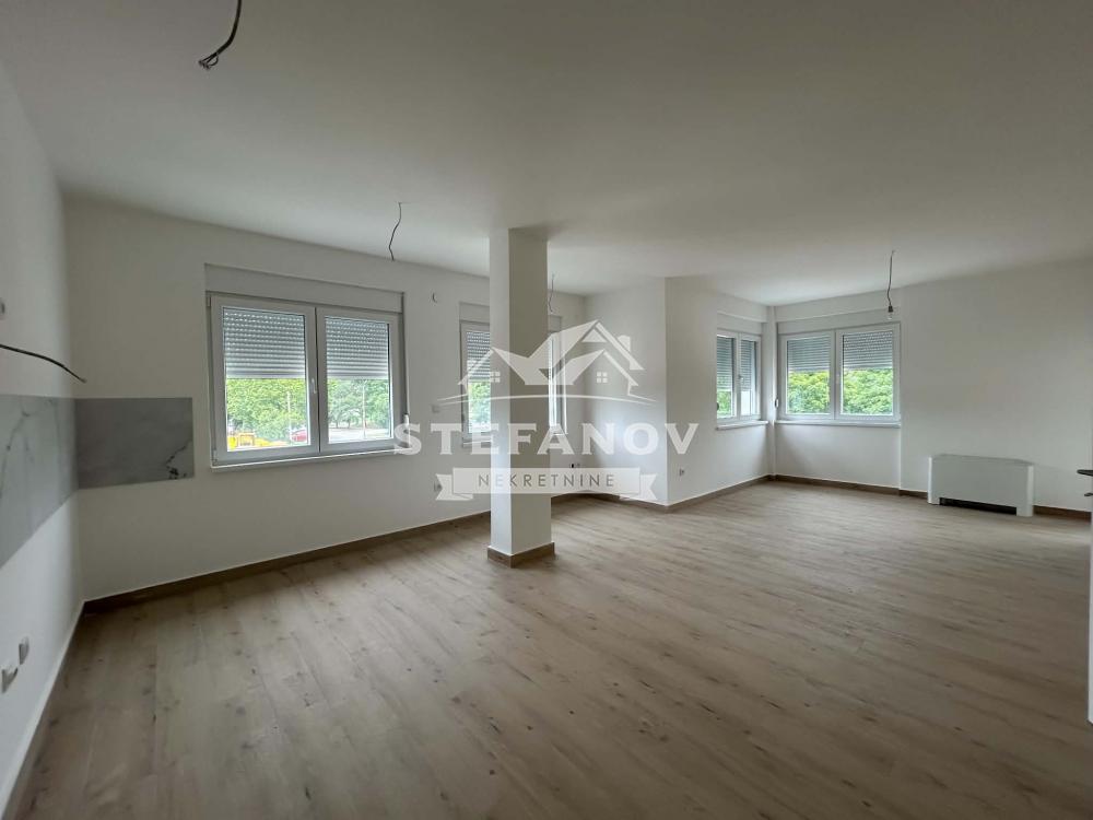 Trosoban stan u novogradnji - Mite Đorđevića ID#2009
150.000 €