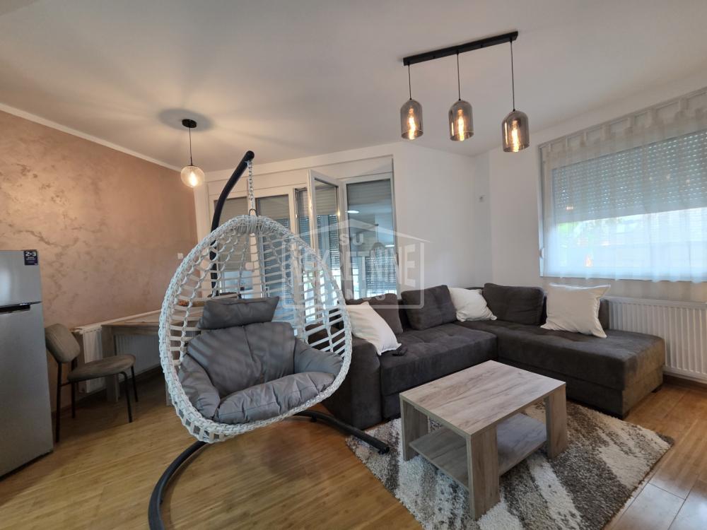 Subotica-Centar II/Gat-nov neuseljen dvosoban stan, potpuno opremljen ID#2138
98.500 €