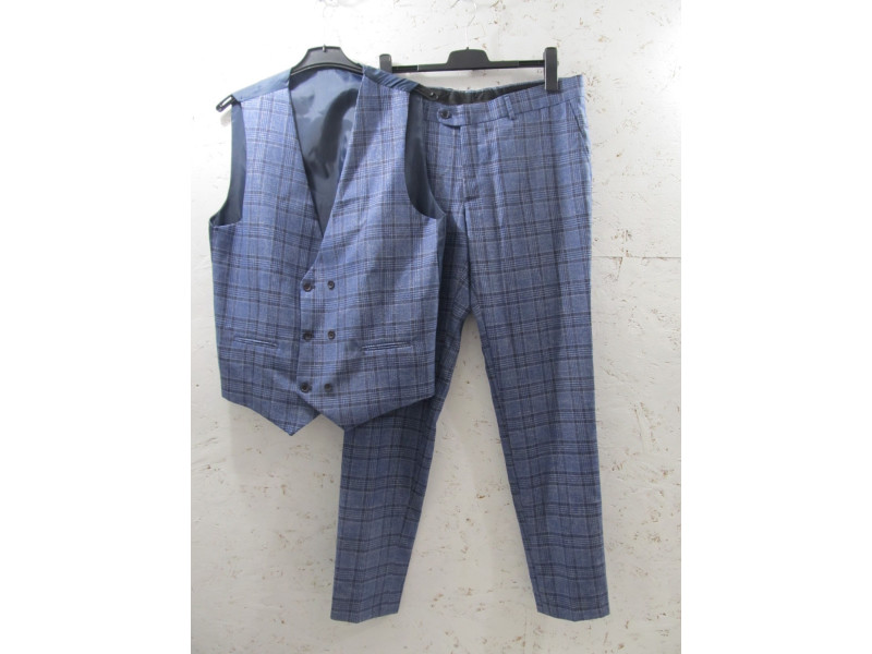 Komplet, muške pantalone i prsluk vel. 56