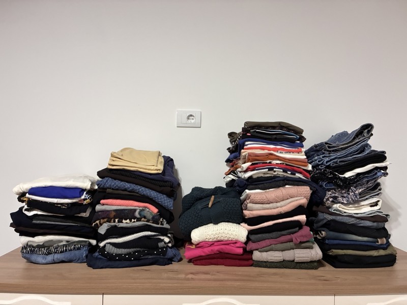 LOT zenske garderobe XS-XXL, 110+ komada + TORBA