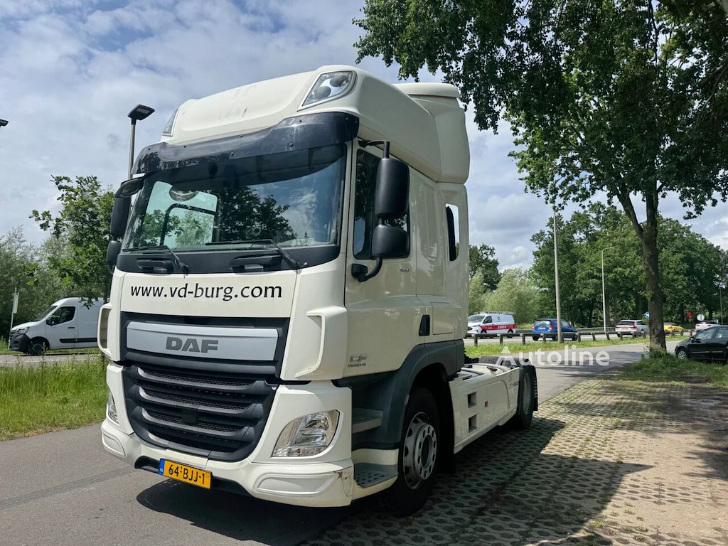 DAF CF 400 Spacecab tegljač