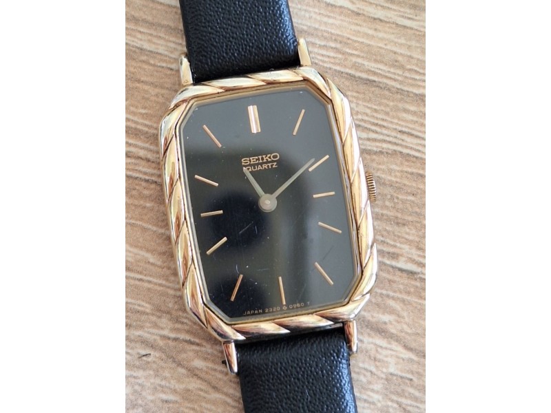 Seiko zenski pozlacen