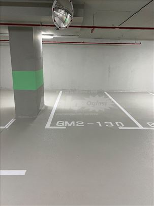 Izdajem Garazno Mesto u Zepteri, West 65
