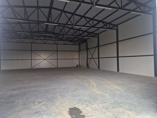 Dobanovačka petlja,magacin 1000m2