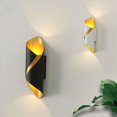 Moderna LED Zidna Lampa Rasveta - Novo
