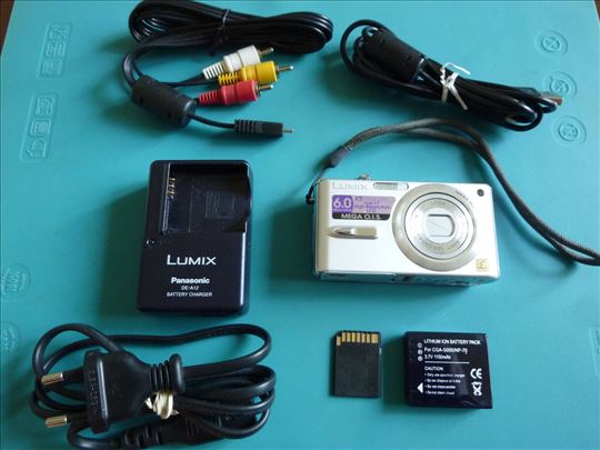 Panasonic Lumix DMC-FX9 - digitalni fotoaparat