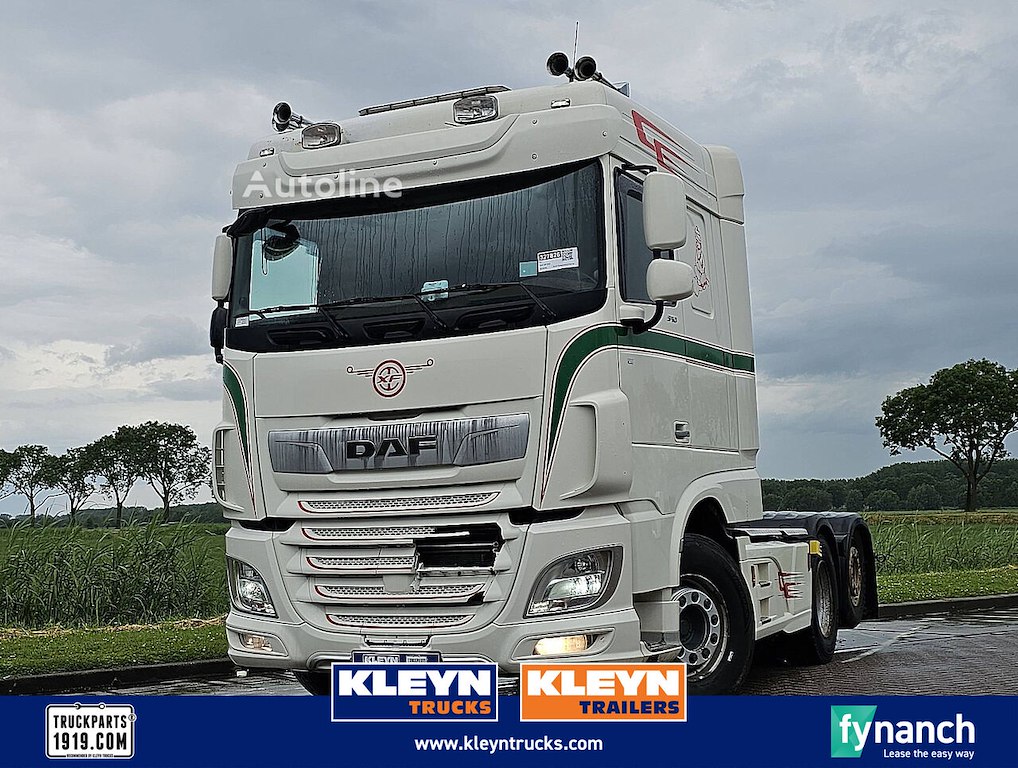 DAF XF 530 6X2 FTR SPACECAB tegljač