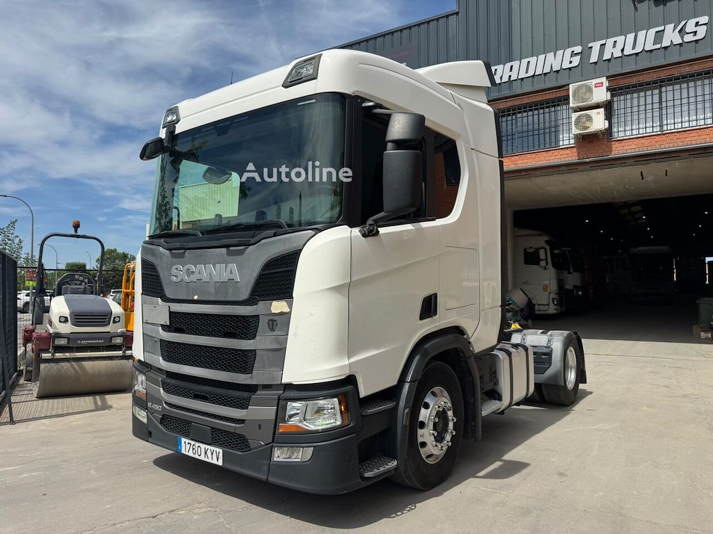 Scania R450 tegljač