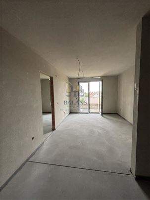 Novo U Ponudi Moderna Novogradnja U Novim Banovcim
