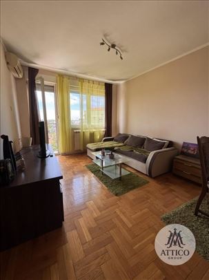 Dvosoban stan na Bulevaru Evrope – 44m², kompletno