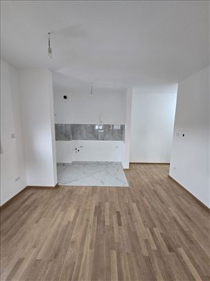 Ledine-Novogradnja, sa građevinskom dozvolom.