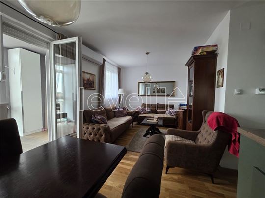 Stan,Novi Sad,Adice,kv: 74.00