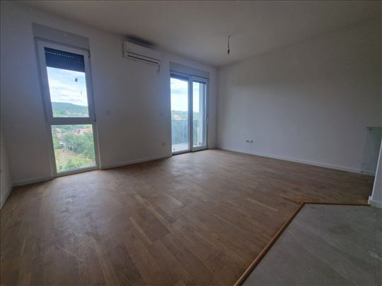Garsonjera u novogradnji 33 m², 3. sprat, Vrdnik