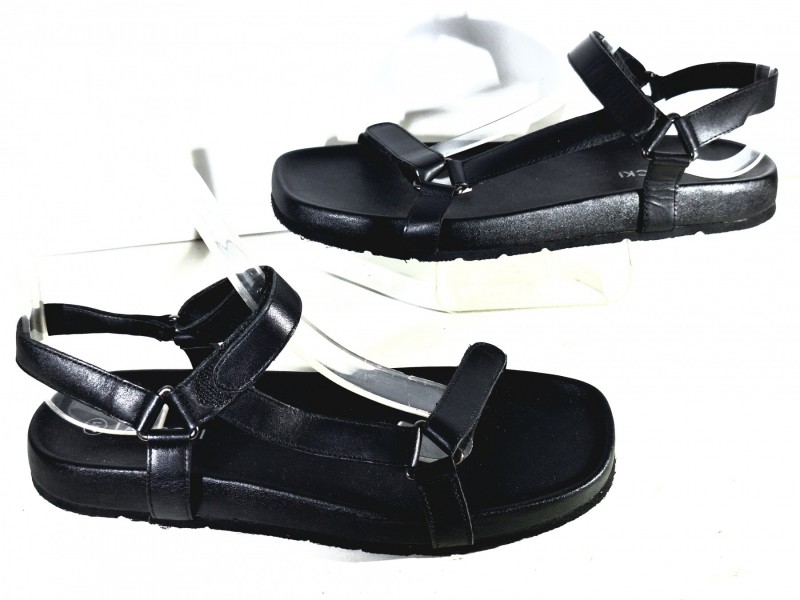NOVE ,,LASOCKI,, prelepe KOZNE sandale br.41