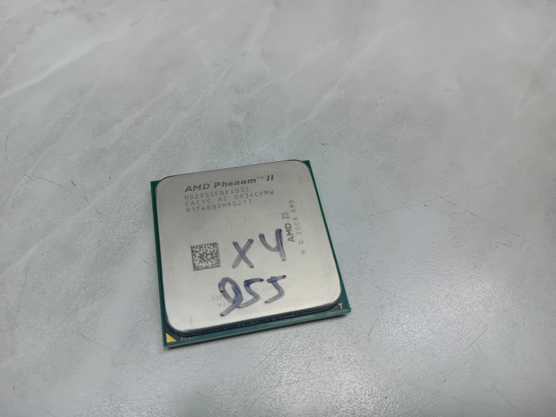 AMD Phenom II X4 955 Black Edition am2+ am3 ispravan