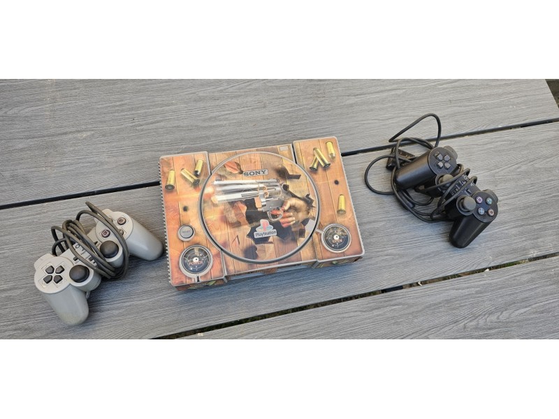 Sony PlayStation 1 PS1 SCPH-9002 PAL + 2 Džojstika