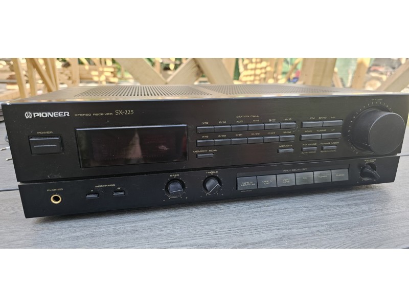 Pioneer SX-225 Stereo Receiver