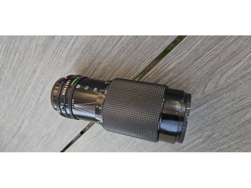 Canon FD 70-210mm f-4 Zoom Lens Japan