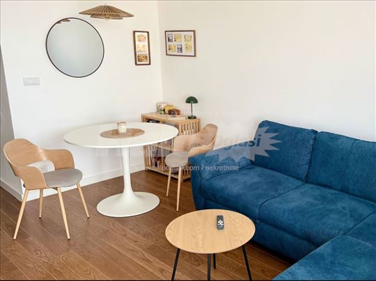 Garsonjera sa garažom - Planet Residence