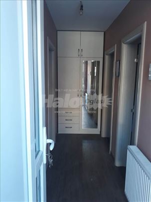 Stan za izdavanje, tri sobe, 74m2
