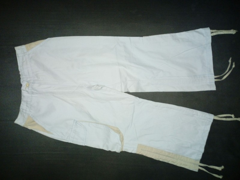 Pantalone za devojčice sedam osmina, vel.6,NOVO!!!
