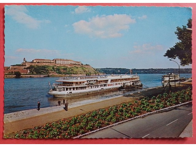 NOVI SAD -POGLED NA PETROVARADINSKU TVRÐAVU (čosta)