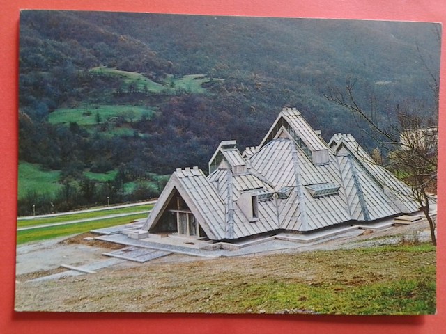 TJENTIŠTE-PANORAMA BITKE NA SUTJESCI-RAZGLEDNICA (čista