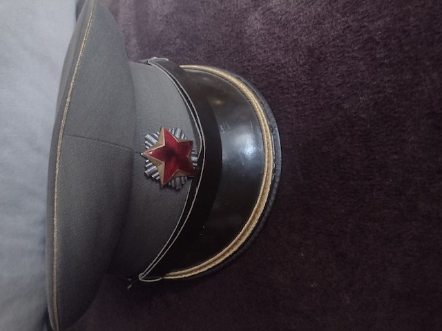 Sapka oficira JNA broj 56 odlicna