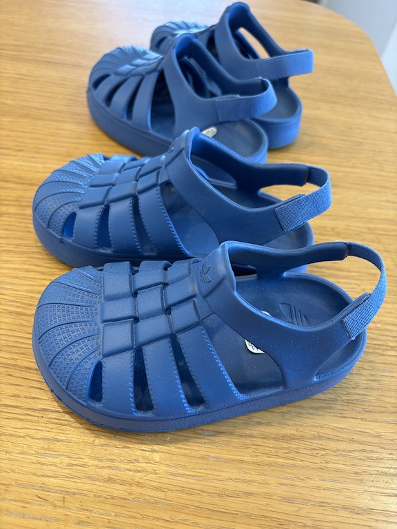 Adidas Superstar Sandale za dečake 27
