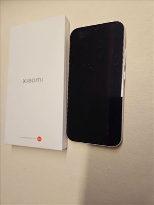 Xiaomi 17 pro 16/512GB, novi!