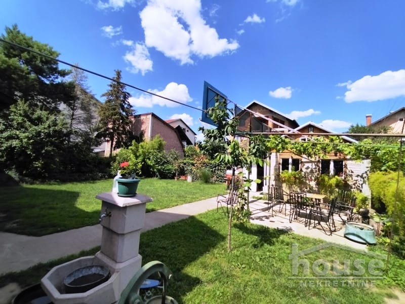 Kuća na prodaju, Adice, Novi Sad, 361m², 338.900 €