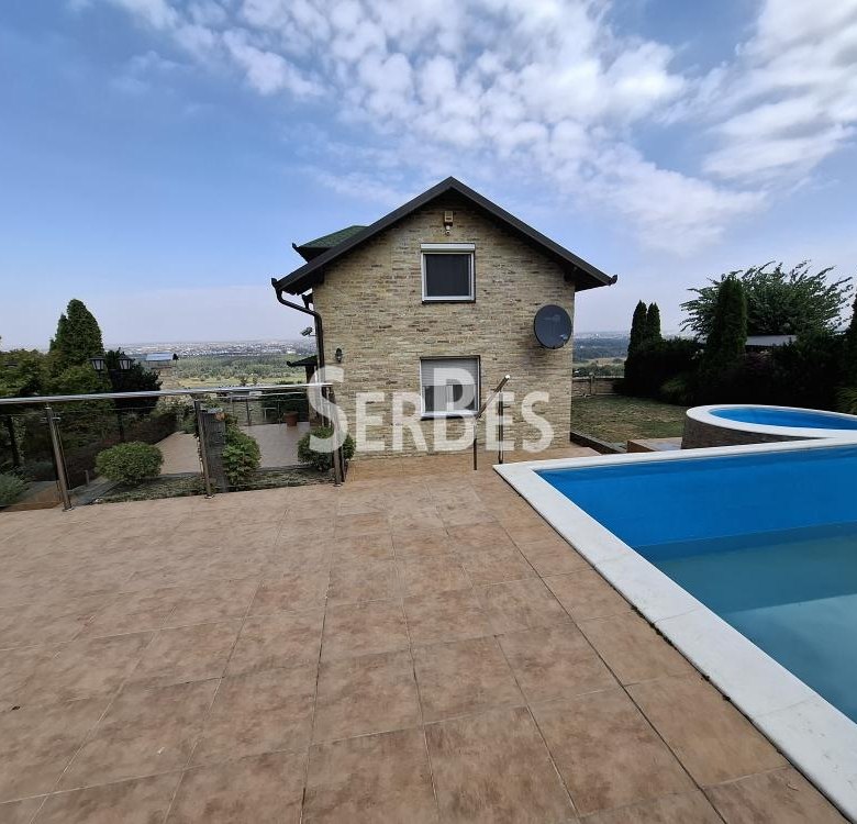 Odlična kuća 123m2 sa bazenom 40m2 na Salaksijama ID#1699.