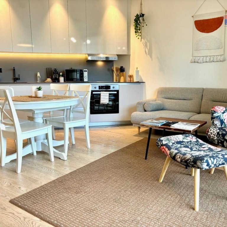 Stan – Beograd, Savski Venac Beograd Na Vodi – ID 2472.