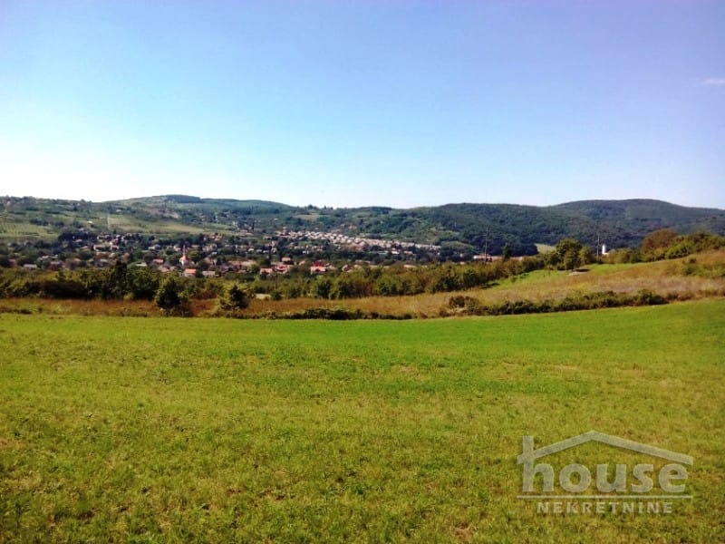 Plac na prodaju, Vrdnik, Irig, 8233m², 381.600 €