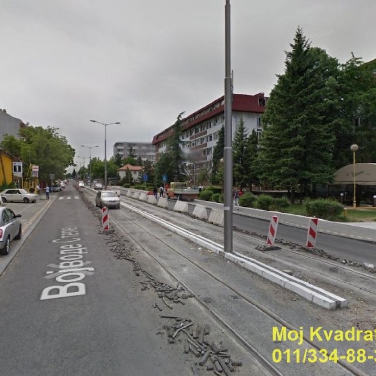 Garaža – Beograd, Voždovac Saobraćajni Fakultet – ID 22594.