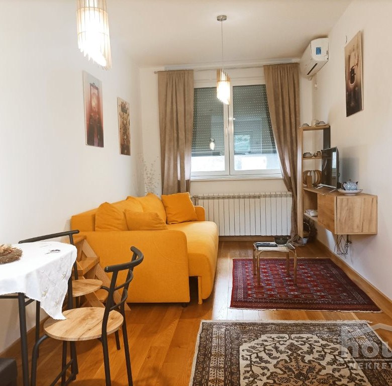 Stan – Novi Sad, Centar (Novi Sad) – ID 1065308.