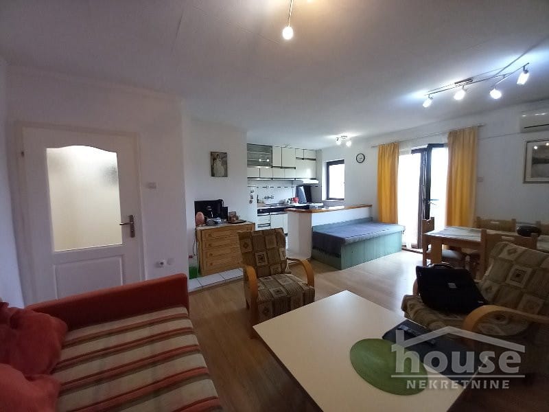 Kuća na prodaju, Veternička Rampa, Novi Sad, 245m², 236.900 €