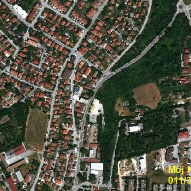 Plac – Beograd, Mladenovac – ID 22284.