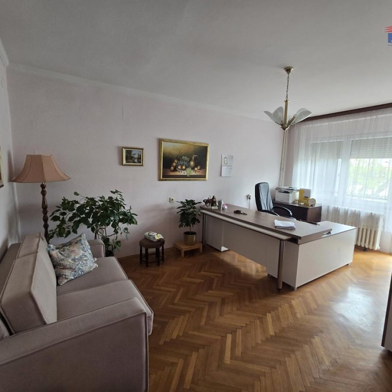 Stan – Novi Sad, Kej – ID 2600.