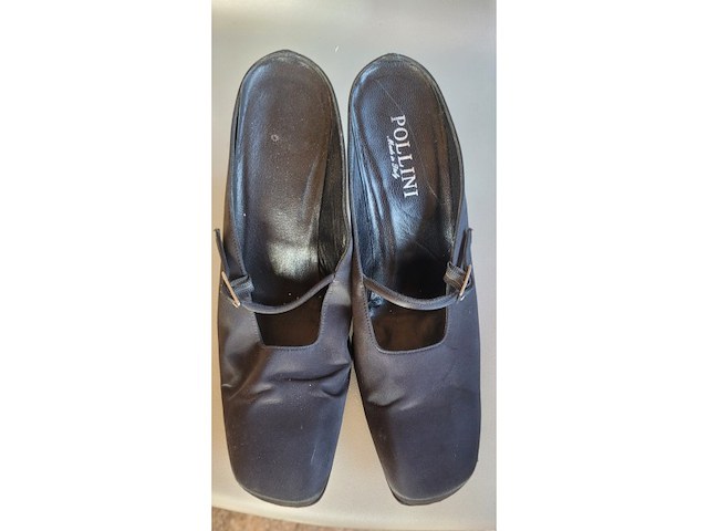 **Pollini papuce**