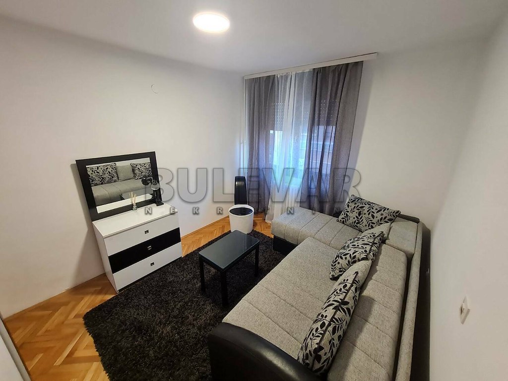 Dvoiposoban stan, Niš - Centar | Izdavanje · 57m² · 350€