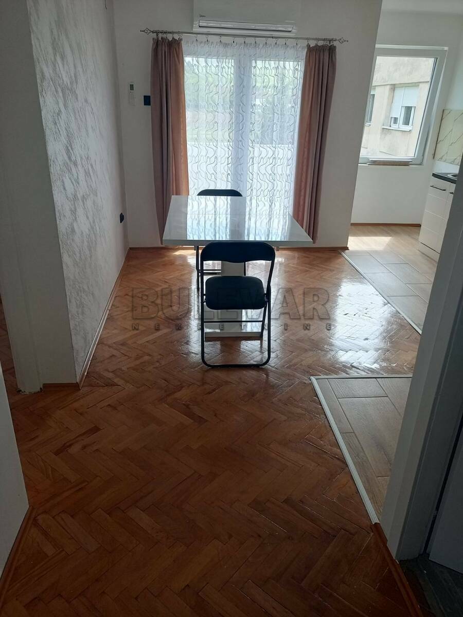 Dvoiposoban stan, Niš - Palilula | Izdavanje · 53m² · 300€