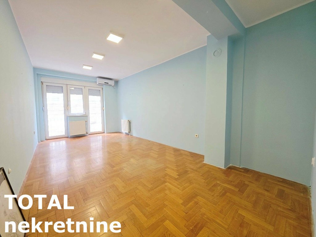 Trosoban stan, Novi Sad - Centar | Prodaja · 78m² · 250.000€