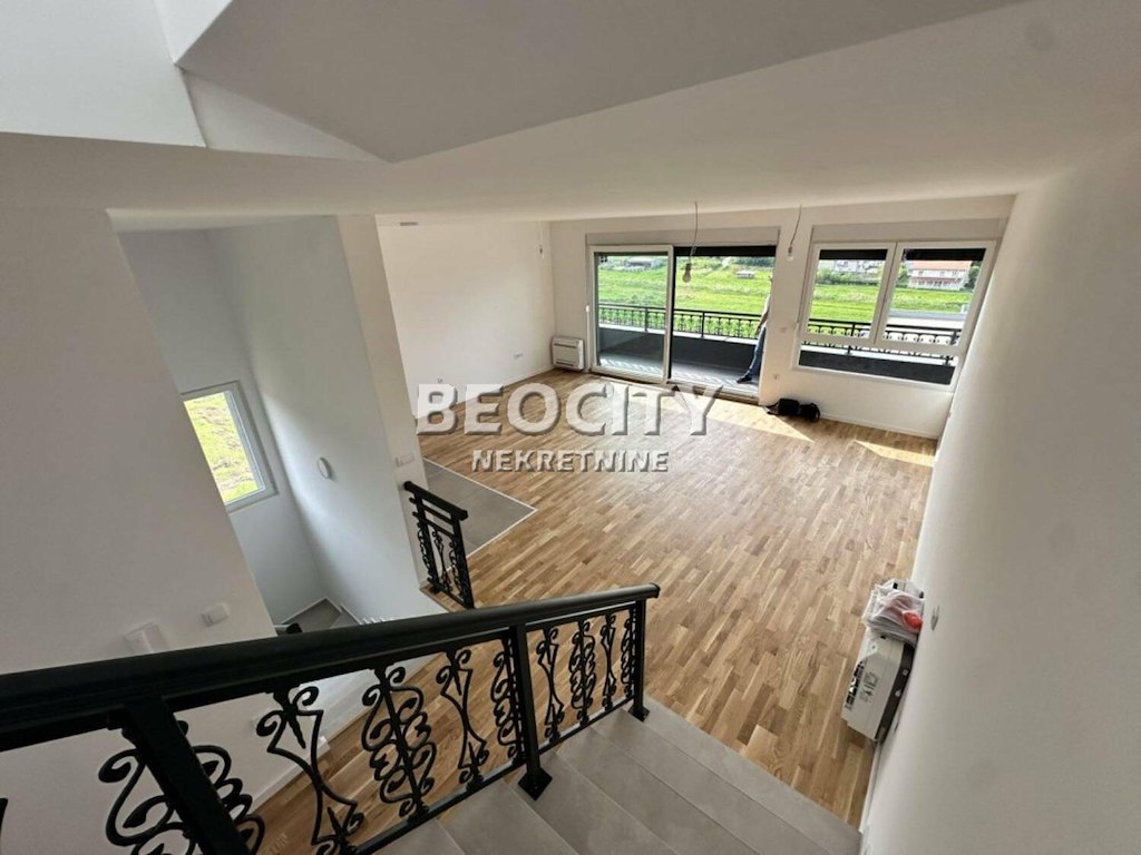 Stan, Novi Sad - Petrovaradin | Prodaja · 140m² · 250.000€