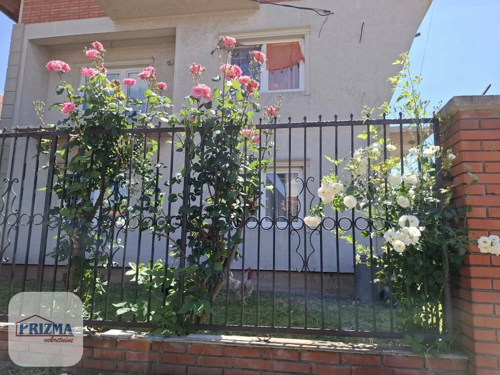 Kuća, Paraćin | Prodaja · 350m² · 140.000€