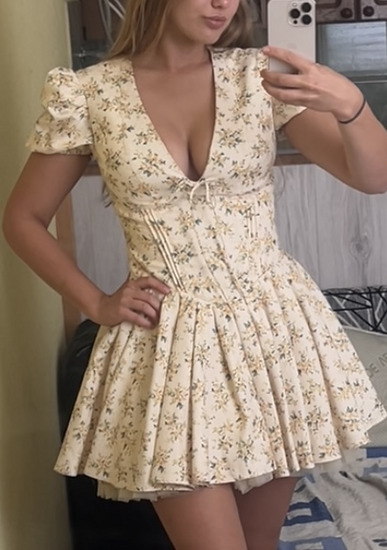 Ninas haljina
